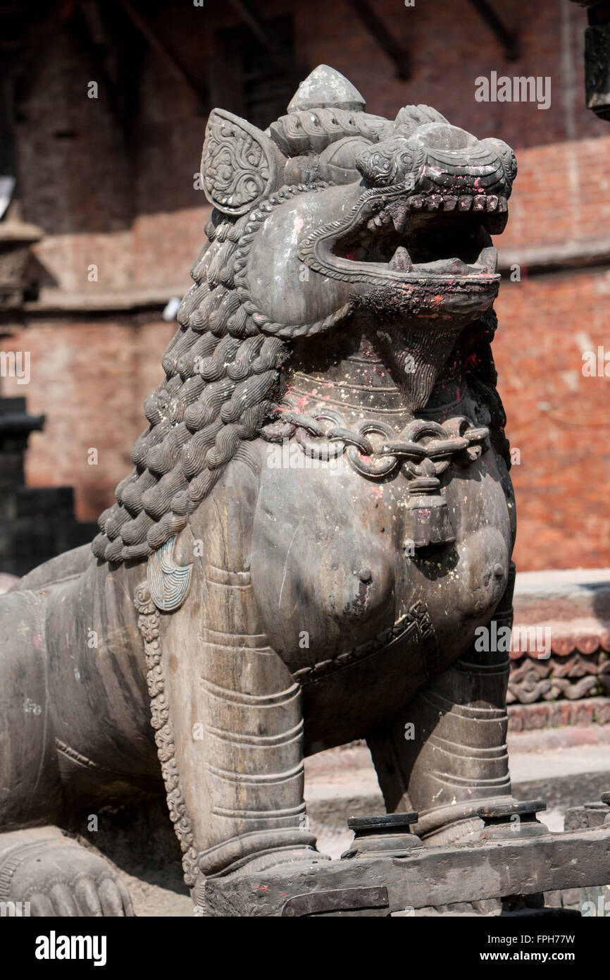 Guardian lion statue hi-res stock photography and images - Alamy Guardian lion statue hi-res stock photography and images - Alamy