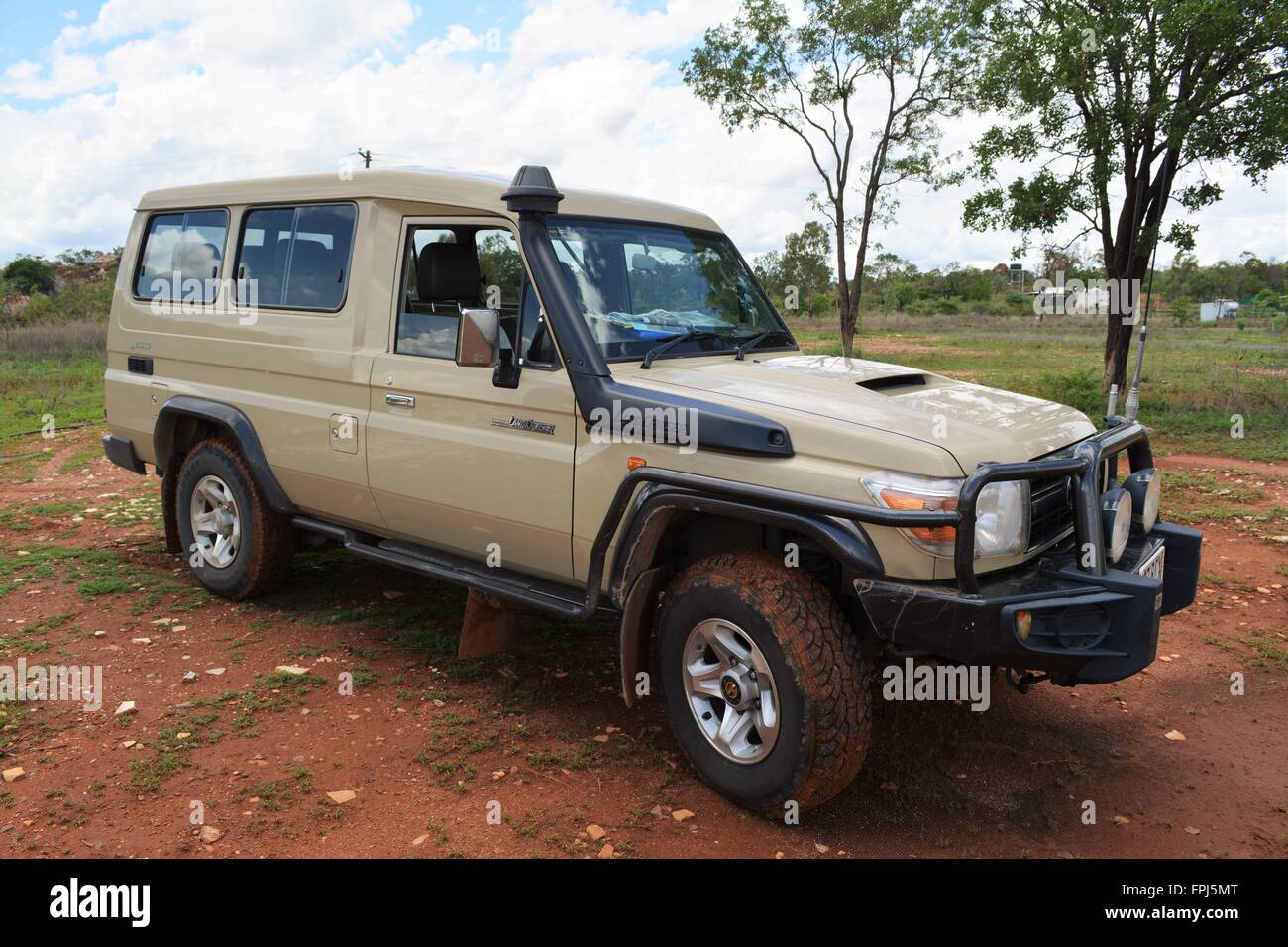 4 wheel road hi-res stock photography and images - Alamy