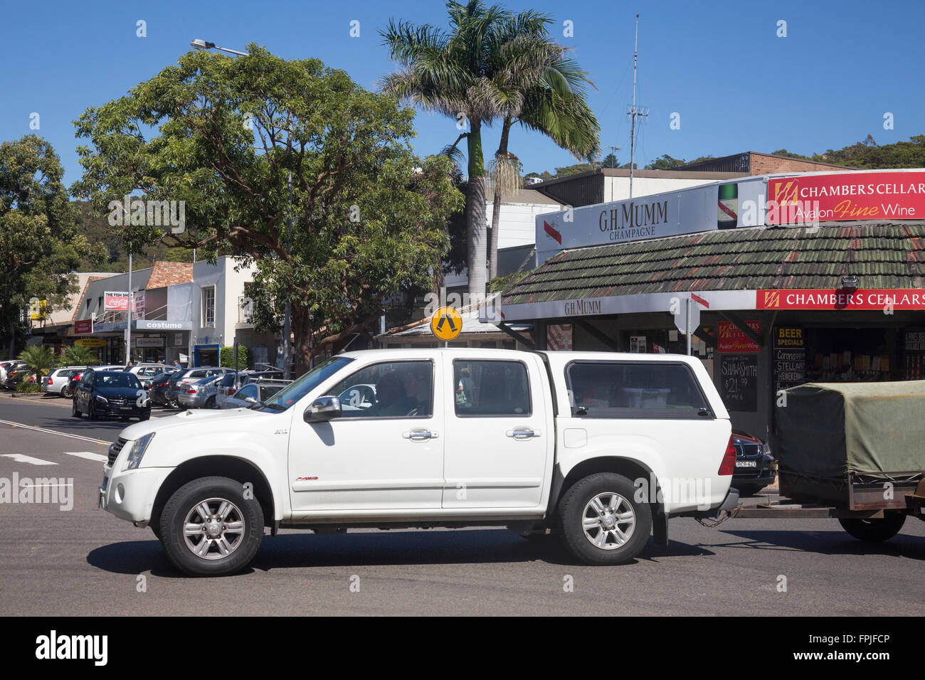 White ute hi-res stock photography and images - Alamy