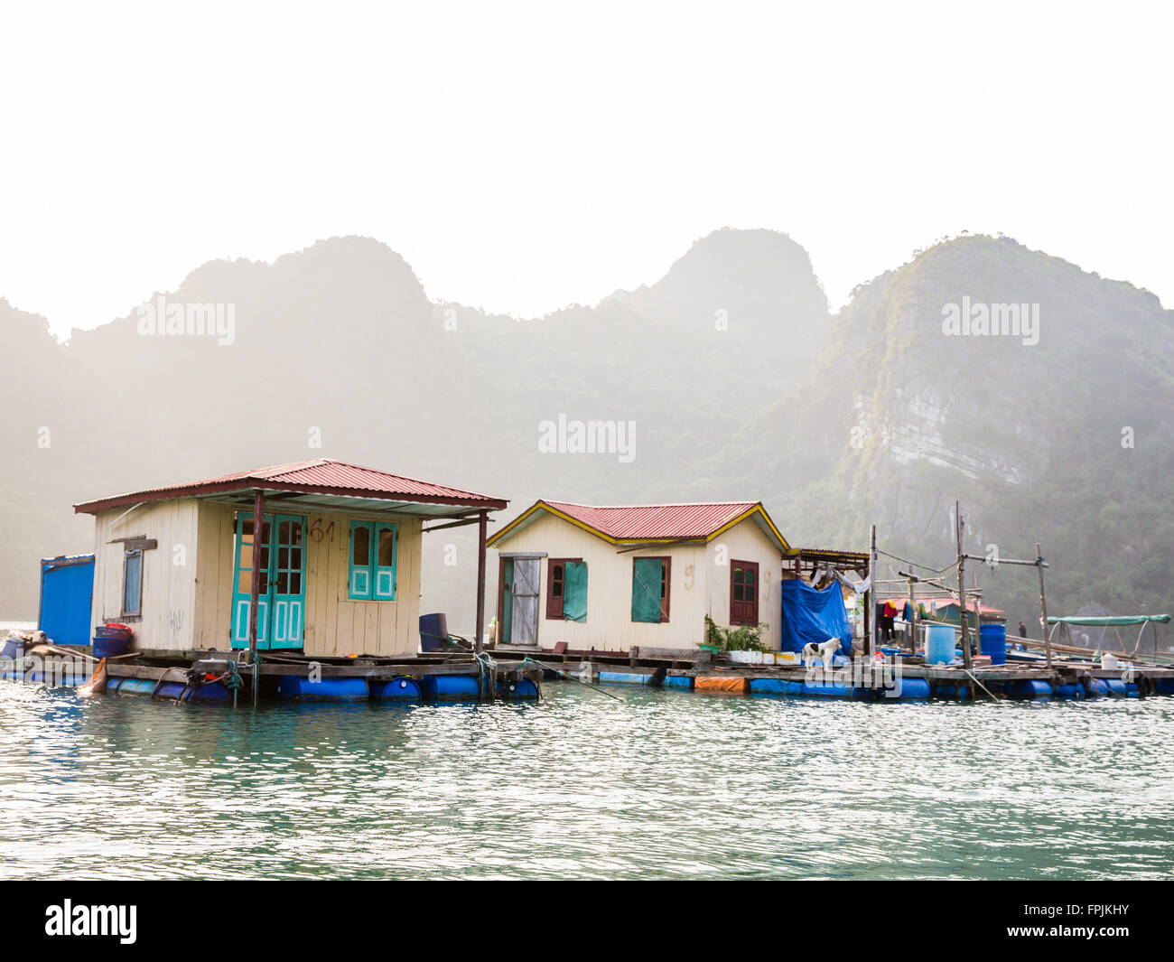 Floating park homes hi-res stock photography and images - Alamy