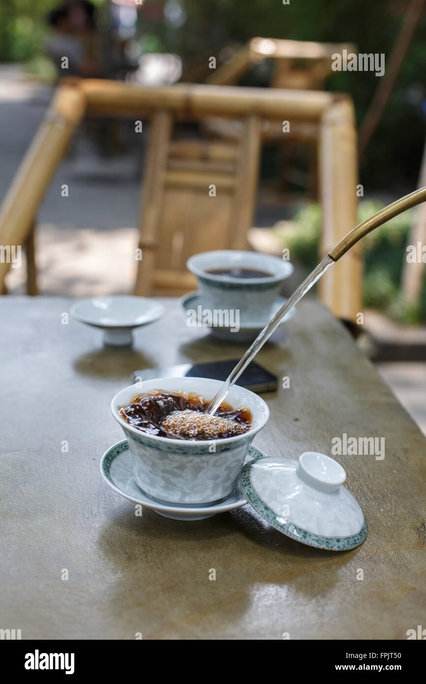 Covered-bowl tea in Sichuan China Stock Photo - Alamy