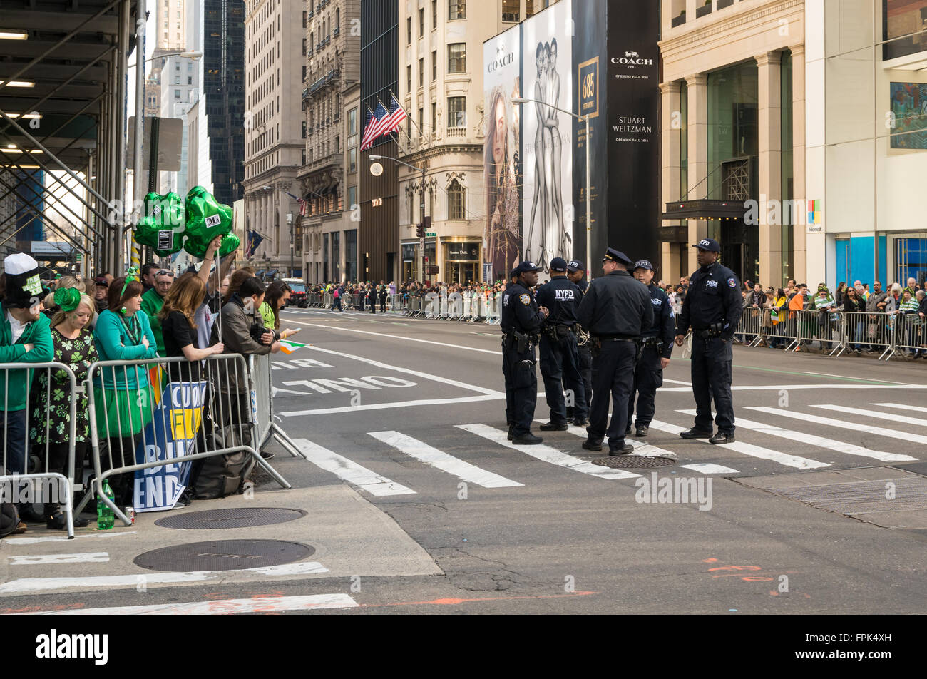 Police talking before the start of the annual St. Patrick's Day parade ...