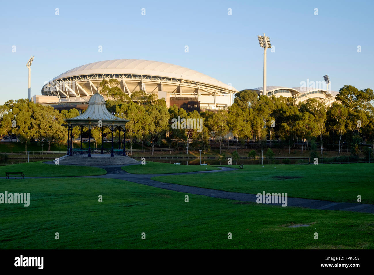 Adelaide oval hi-res stock photography and images - Alamy