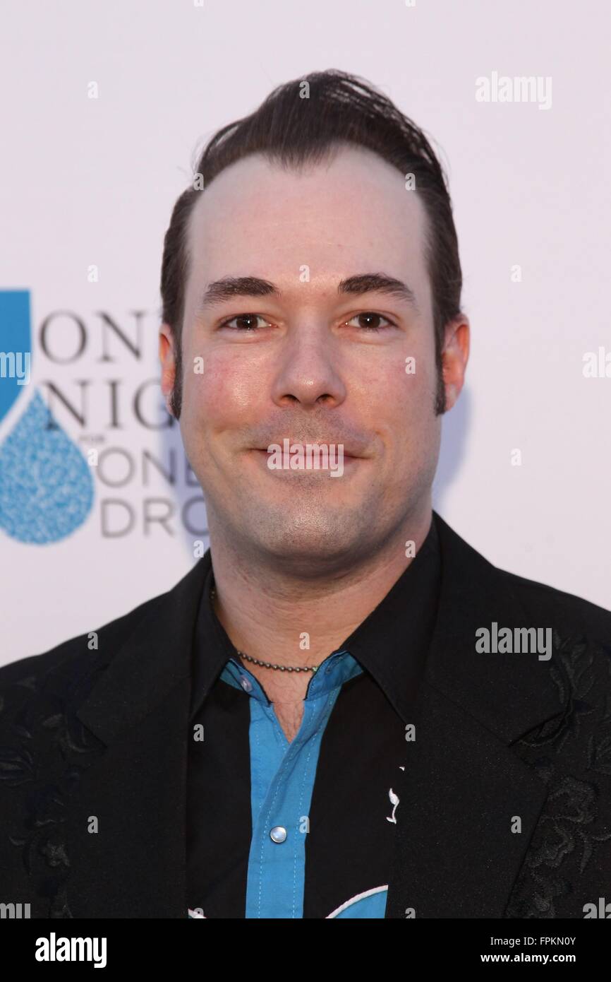 Scott Moreau at arrivals for Cirque du Soleil's Fourth Annual One Night ...