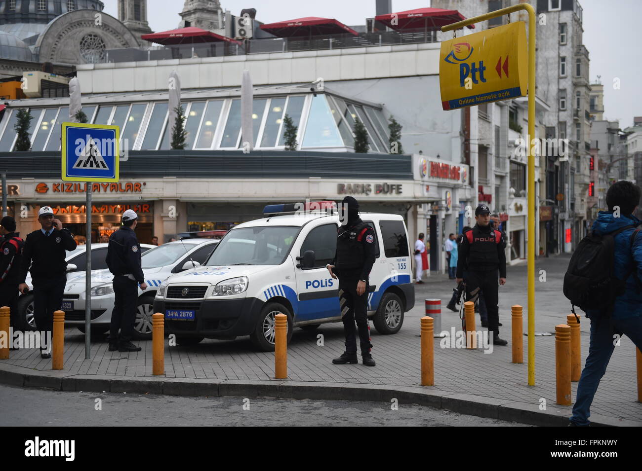 Istanbul, Turkey. 19th Mar, 2016. Turkish police patrol the street ...