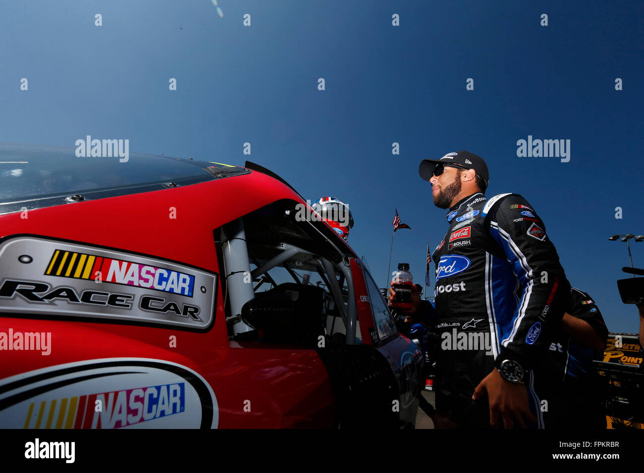 Fontana, CA, USA. 18th Mar, 2016. Fontana, CA - Mar 18, 2016: Darrell ...
