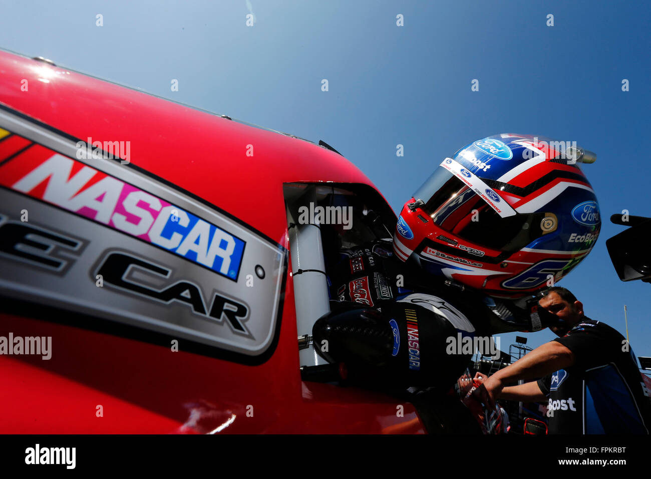 Fontana, CA, USA. 18th Mar, 2016. Fontana, CA - Mar 18, 2016: Darrell ...