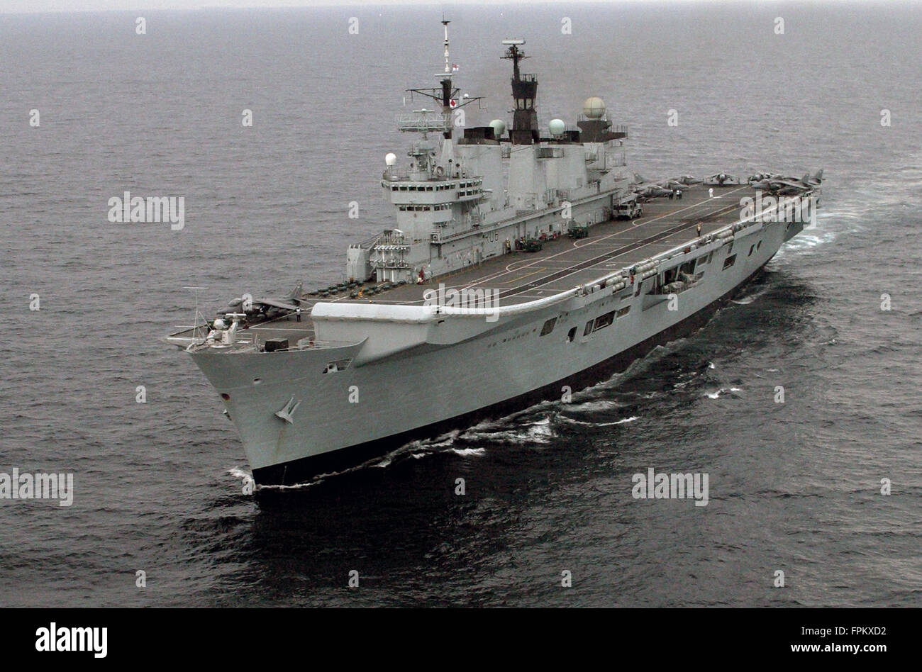 Aircraft carrier hms invincible hi-res stock photography and images - Alamy