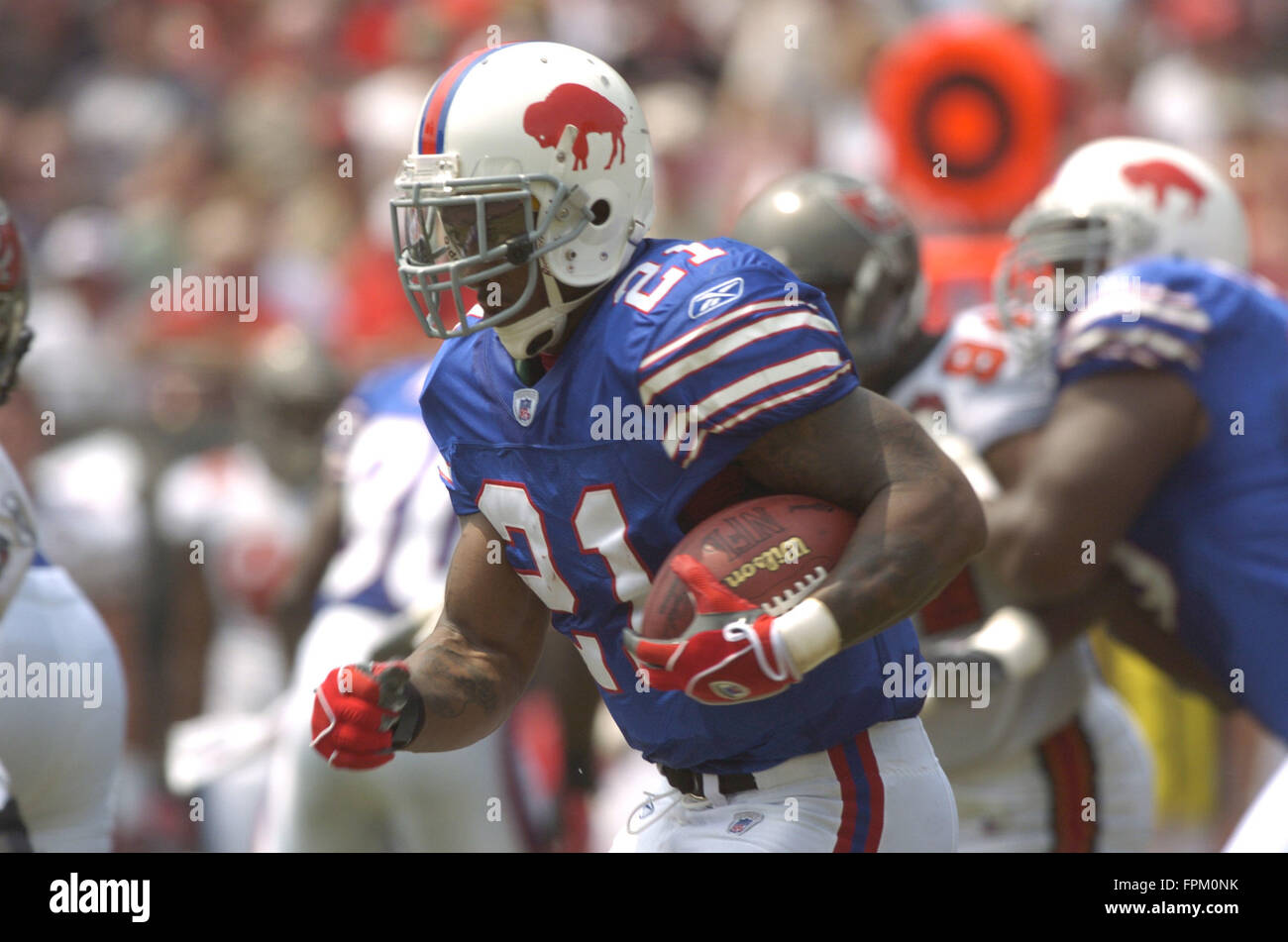 Tampa, FL, USA. 18th Sep, 2005. Buffalo Bills Willis McGahee in action ...