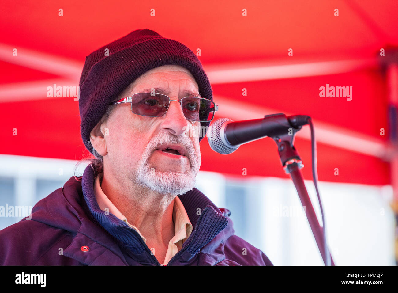 Gerry gable hi-res stock photography and images - Alamy