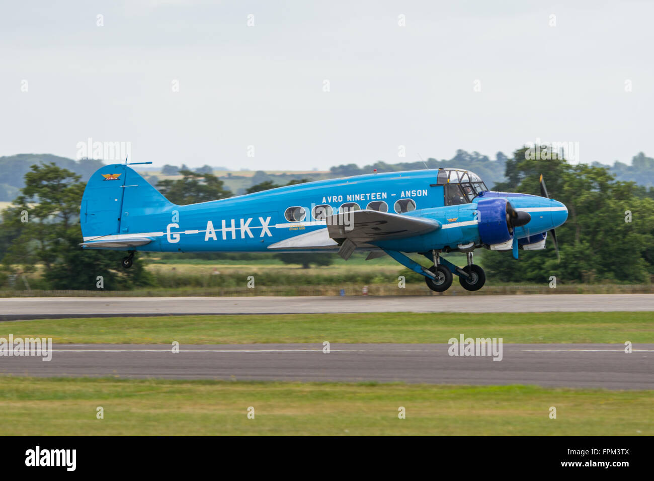 Avro aircraft limited hi-res stock photography and images - Alamy