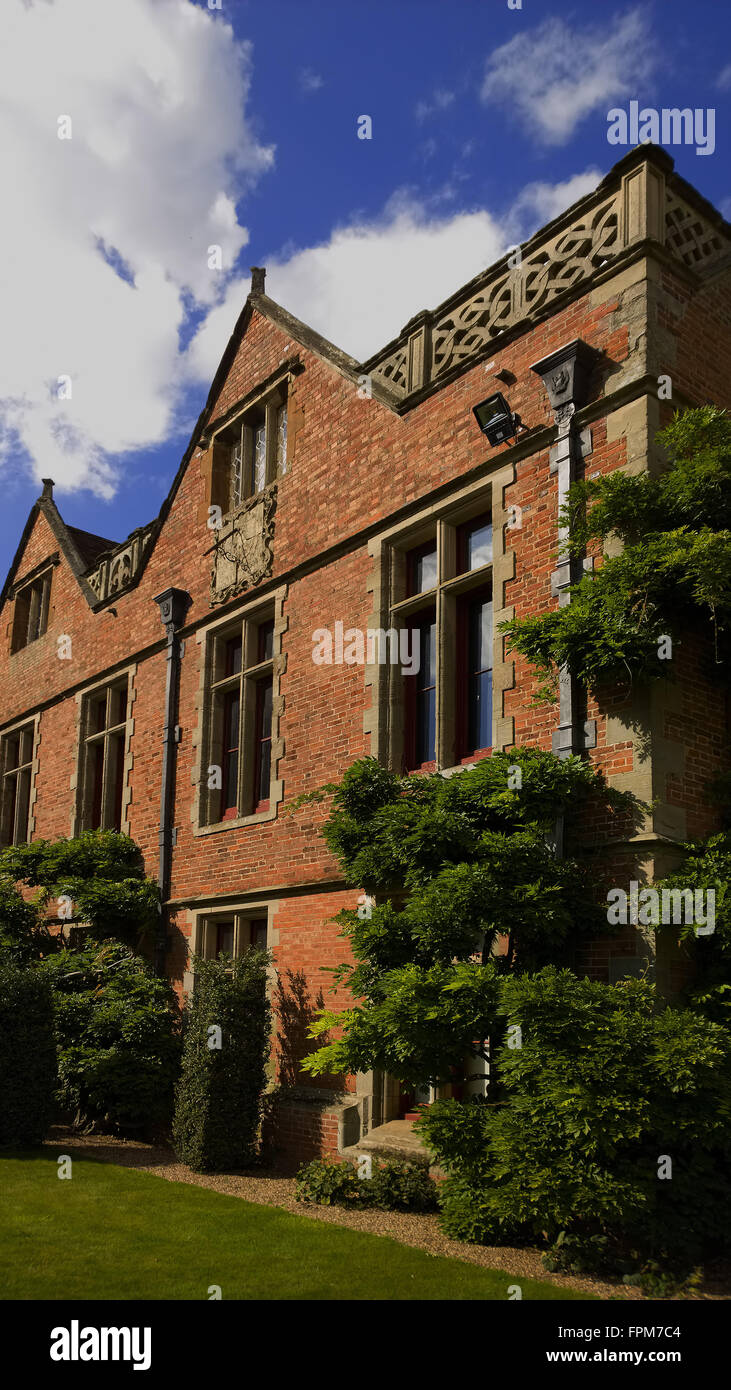 Country house england hi-res stock photography and images - Alamy