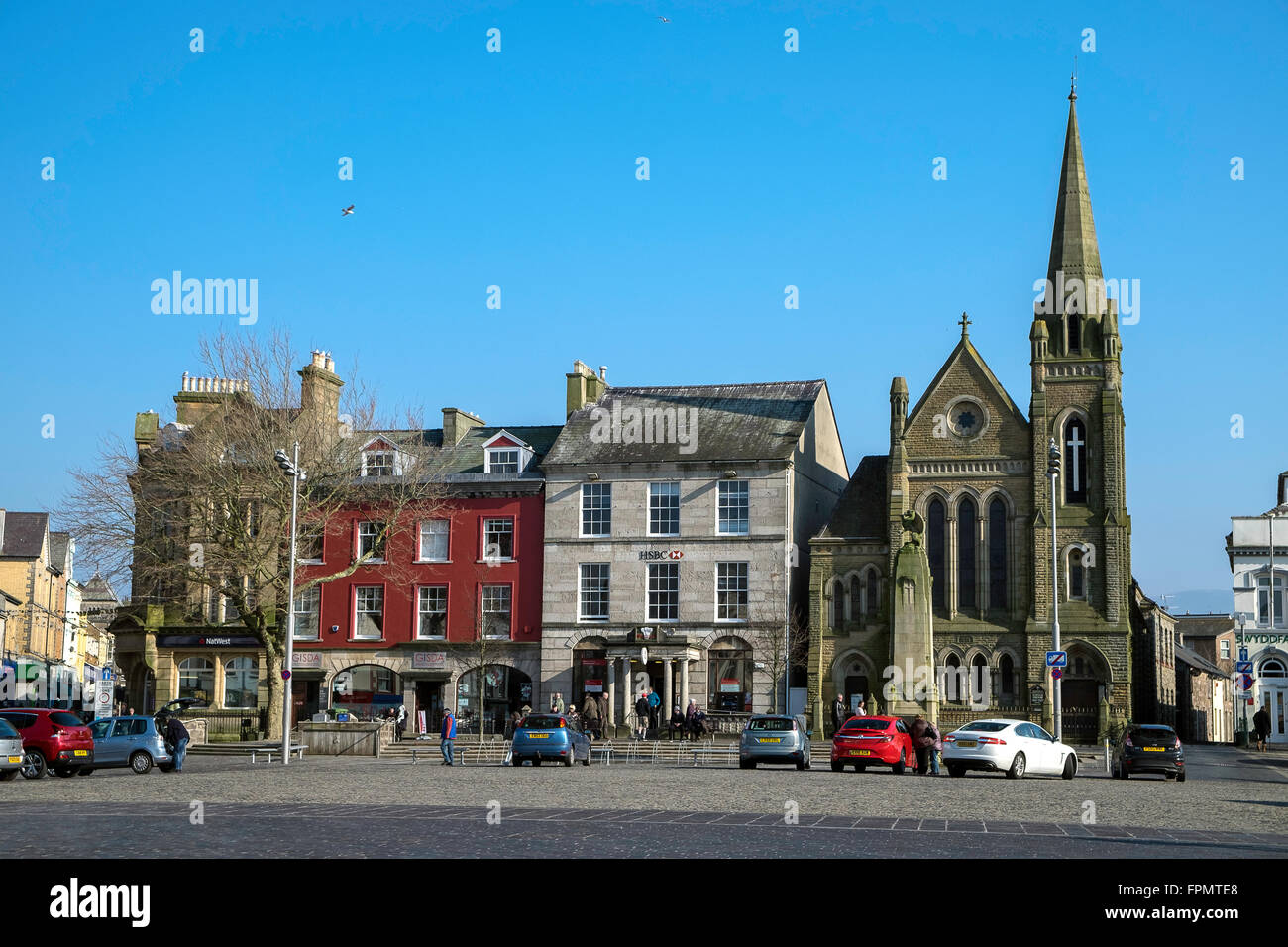 Caernarfon market square gwynedd north wales hi-res stock photography ...