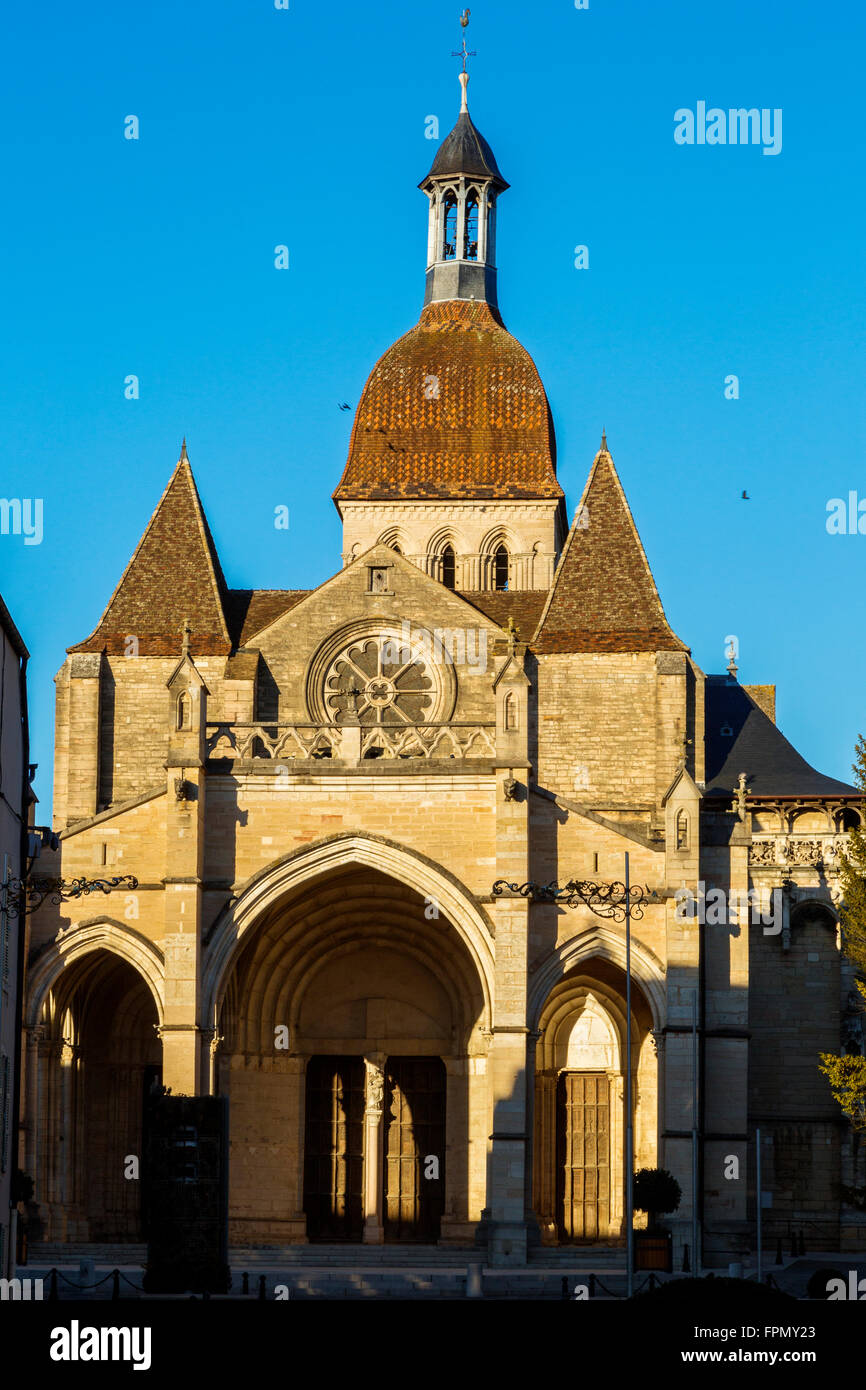 Basilica notre beaune dame cote burgundy hi-res stock photography and ...