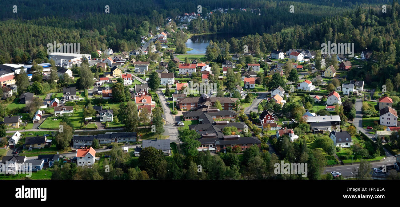 Small town of houses birds eye view hi-res stock photography and images ...