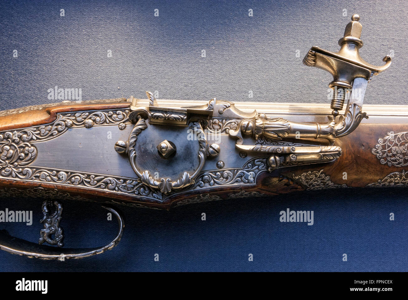 A Wheellock Pistol Stock Photos & A Wheellock Pistol Stock Images - Alamy