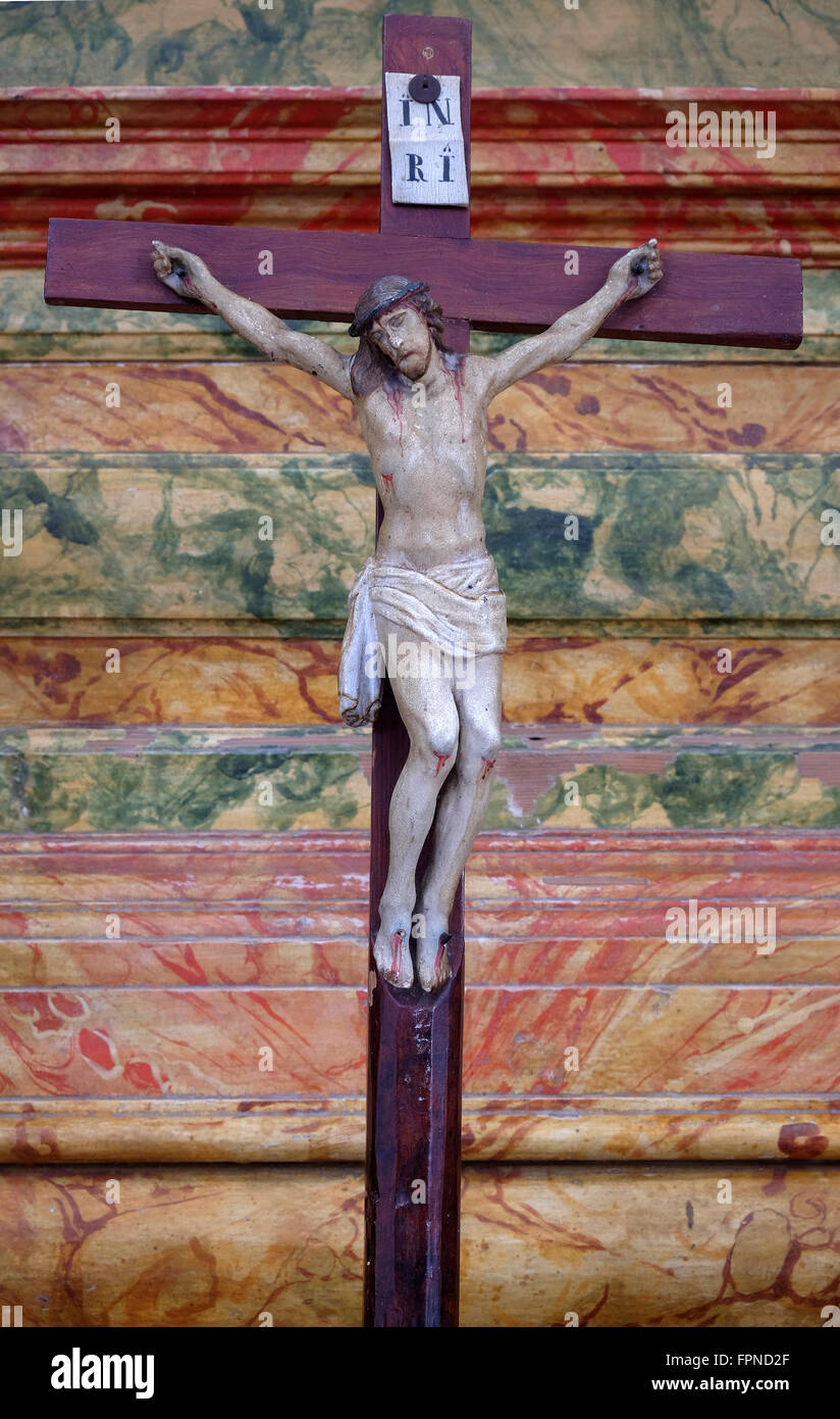 Jesus crucifixion on altar hi-res stock photography and images - Alamy