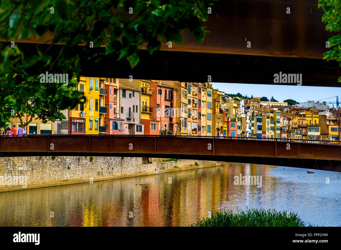 Repetitive houses hi-res stock photography and images - Alamy