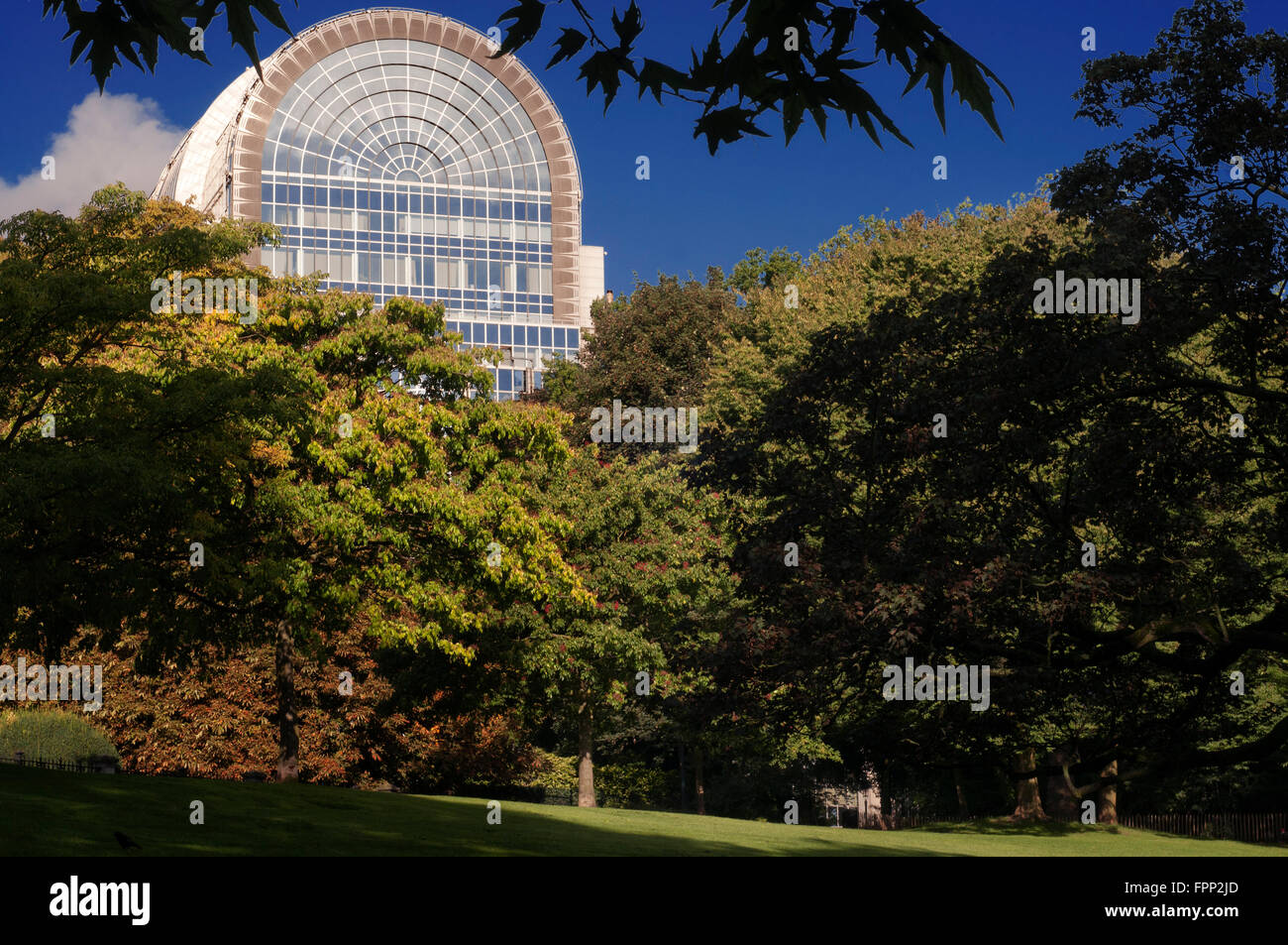 Unesco headquarters building hi-res stock photography and images - Alamy