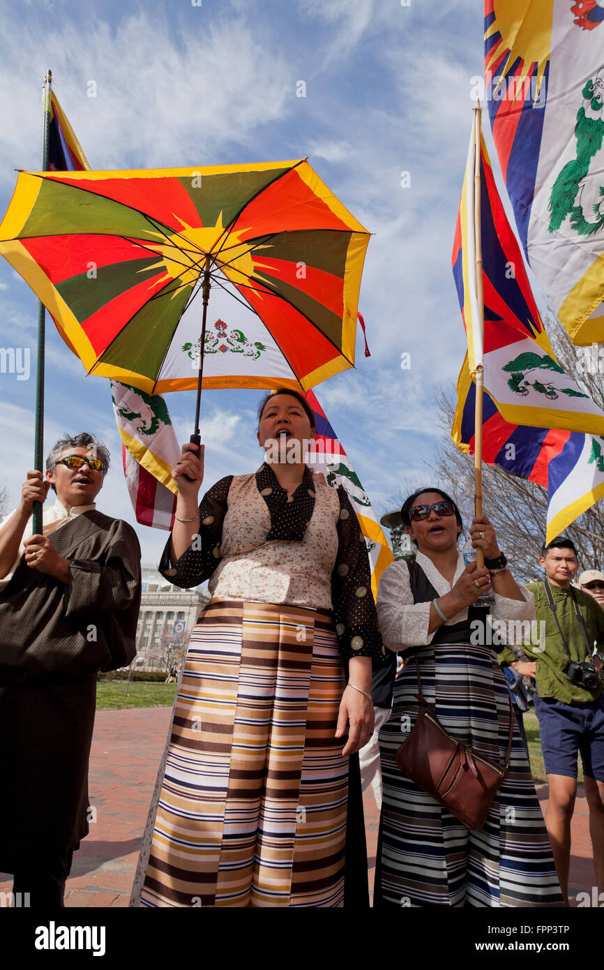 Tibetan americans hi-res stock photography and images - Alamy