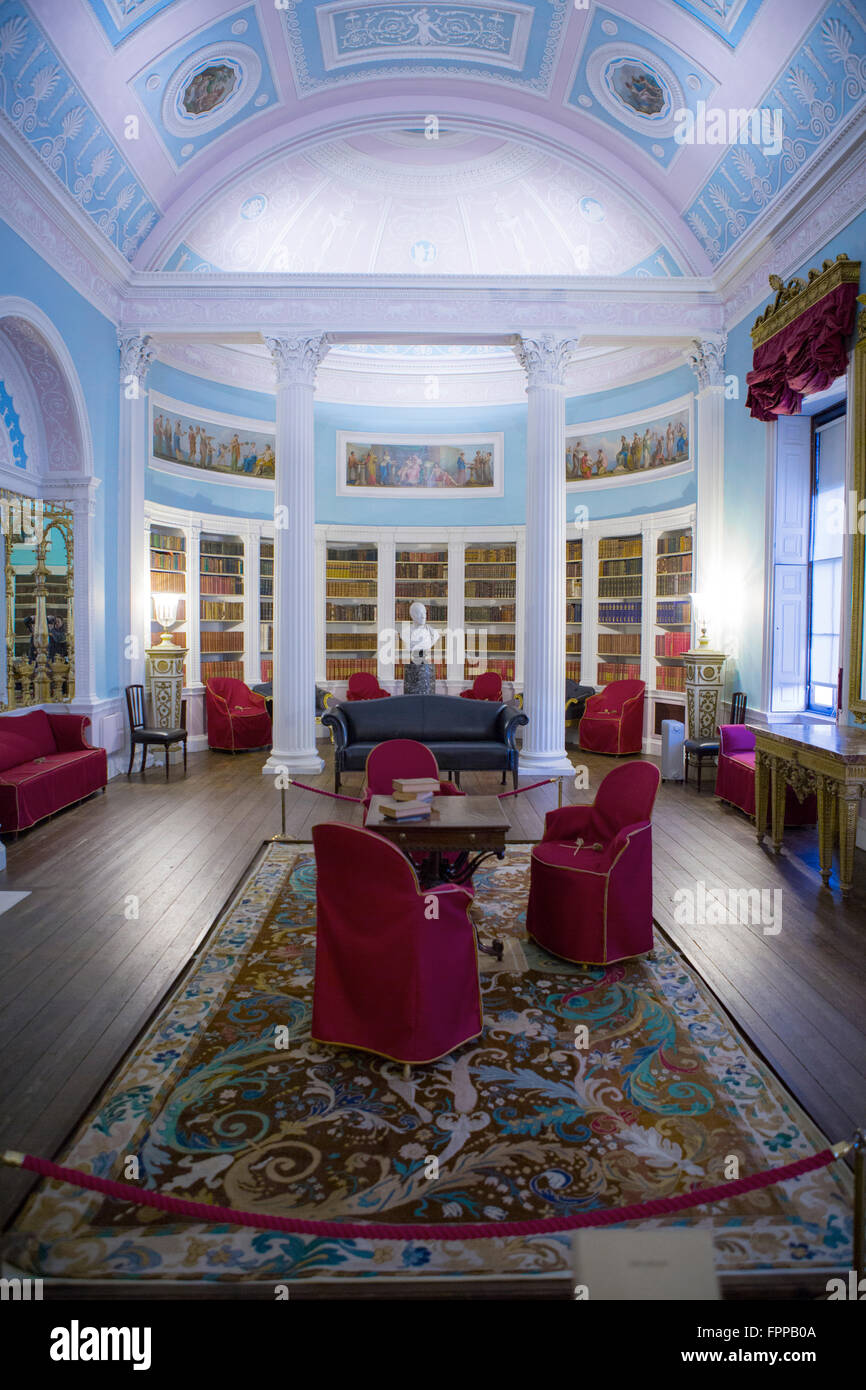 Adam style house hi-res stock photography and images - Alamy