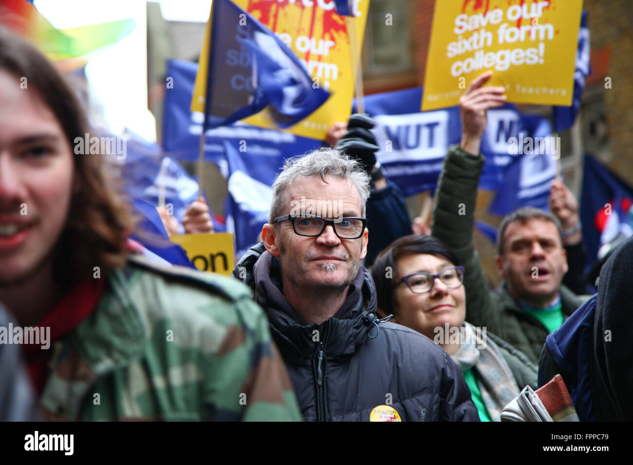 London, UK. 15th March, 2016 - Sixth form college teachers rally in ...