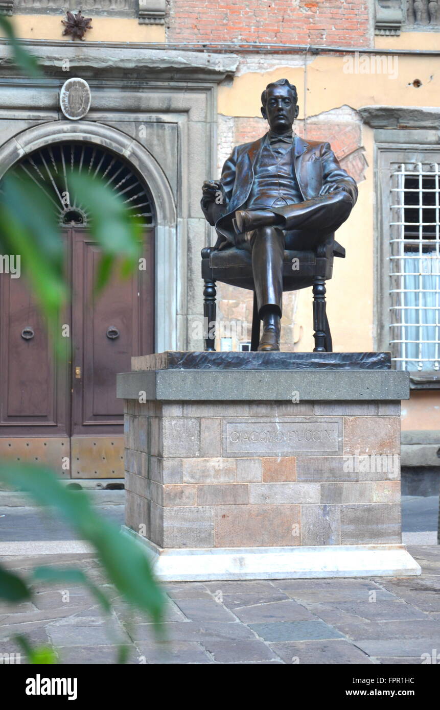The statue of Giacomo Puccini in Lucca, Tuscany in Italy Stock Photo ...
