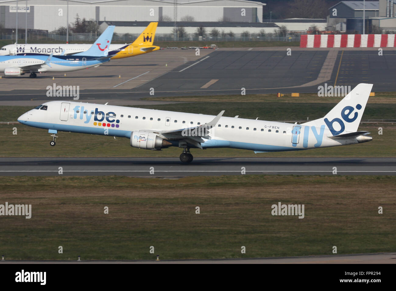 Embraer 195 High Resolution Stock Photography and Images - Alamy