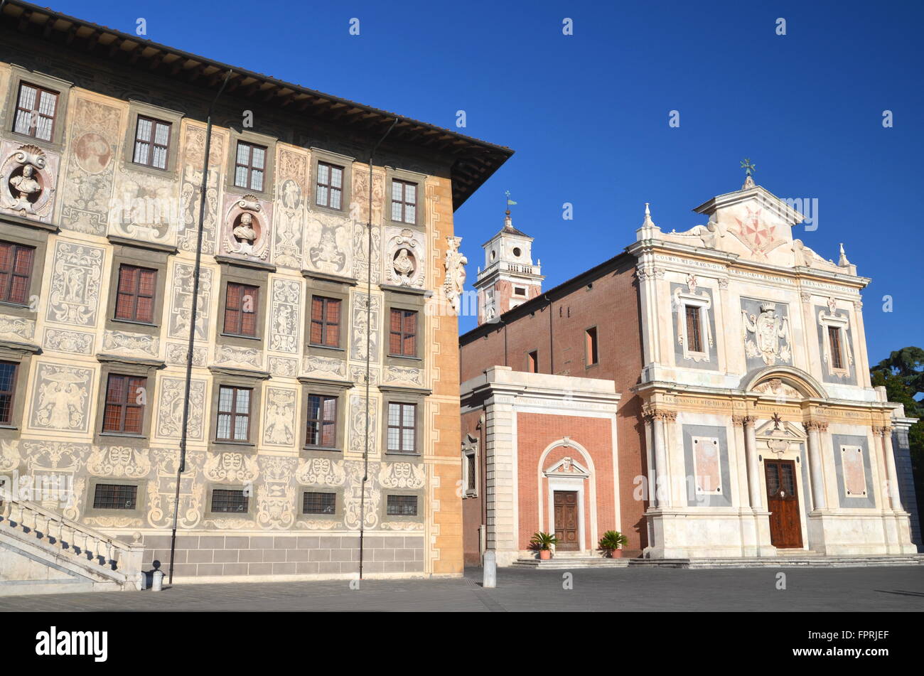 Beautiful building of University on Piazza dei Cavalieri in Pisa ...