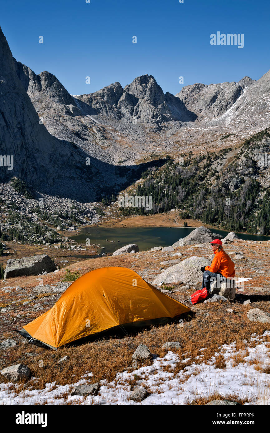 Camp adventure forest tower hi-res stock photography and images - Alamy