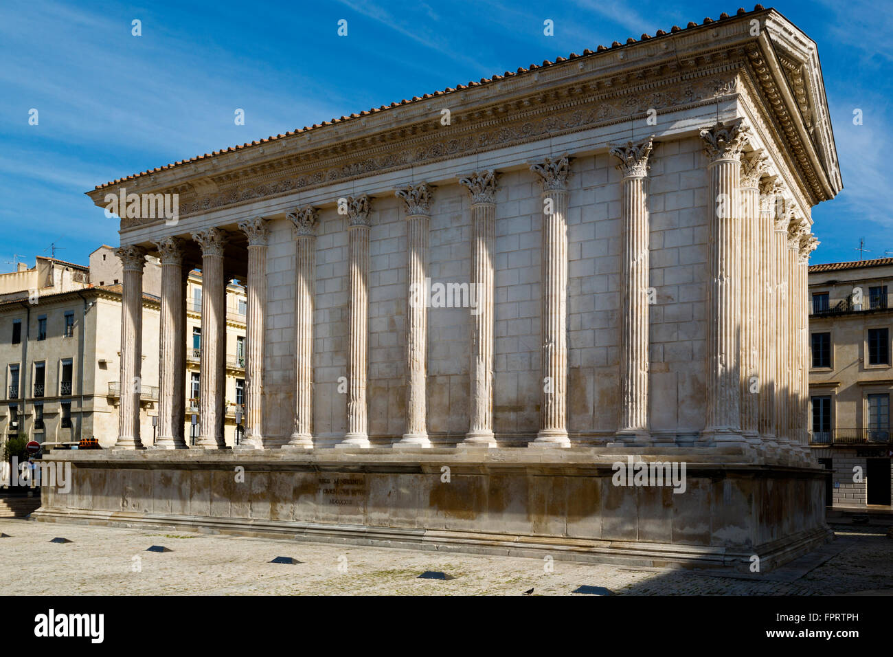 Roman temple, the Maison Carree, Nimes, Gard,France Stock Photo - Alamy