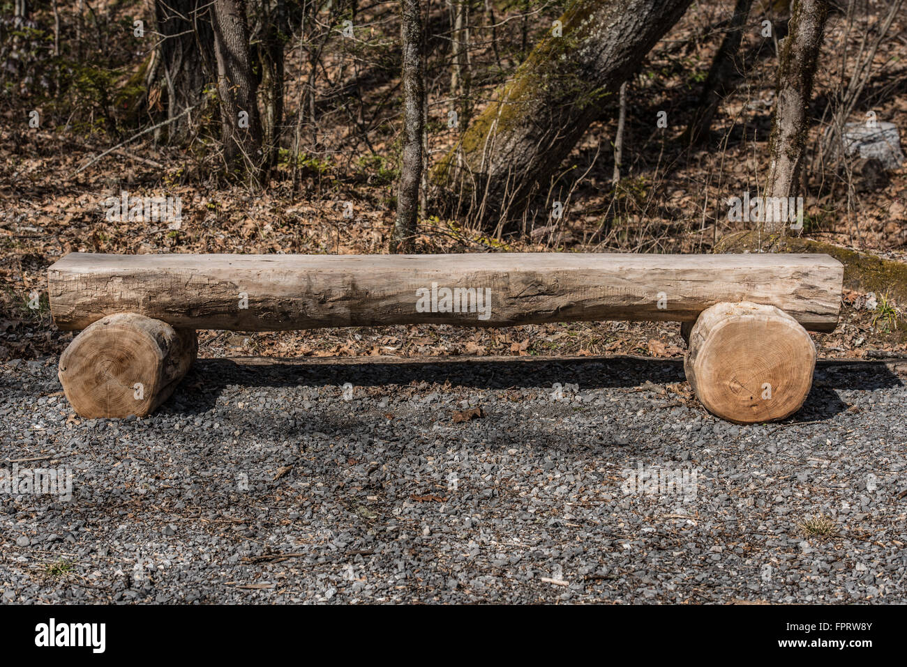 Log bench hi-res stock photography and images - Alamy