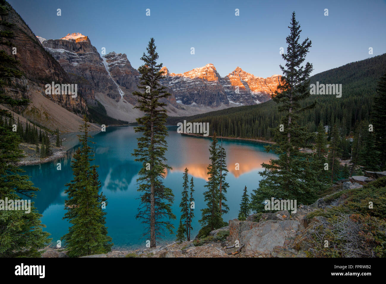 Moraine Lake, glacially-fed lake, in the evening light, Valley of the Ten Peaks, Canadian ...