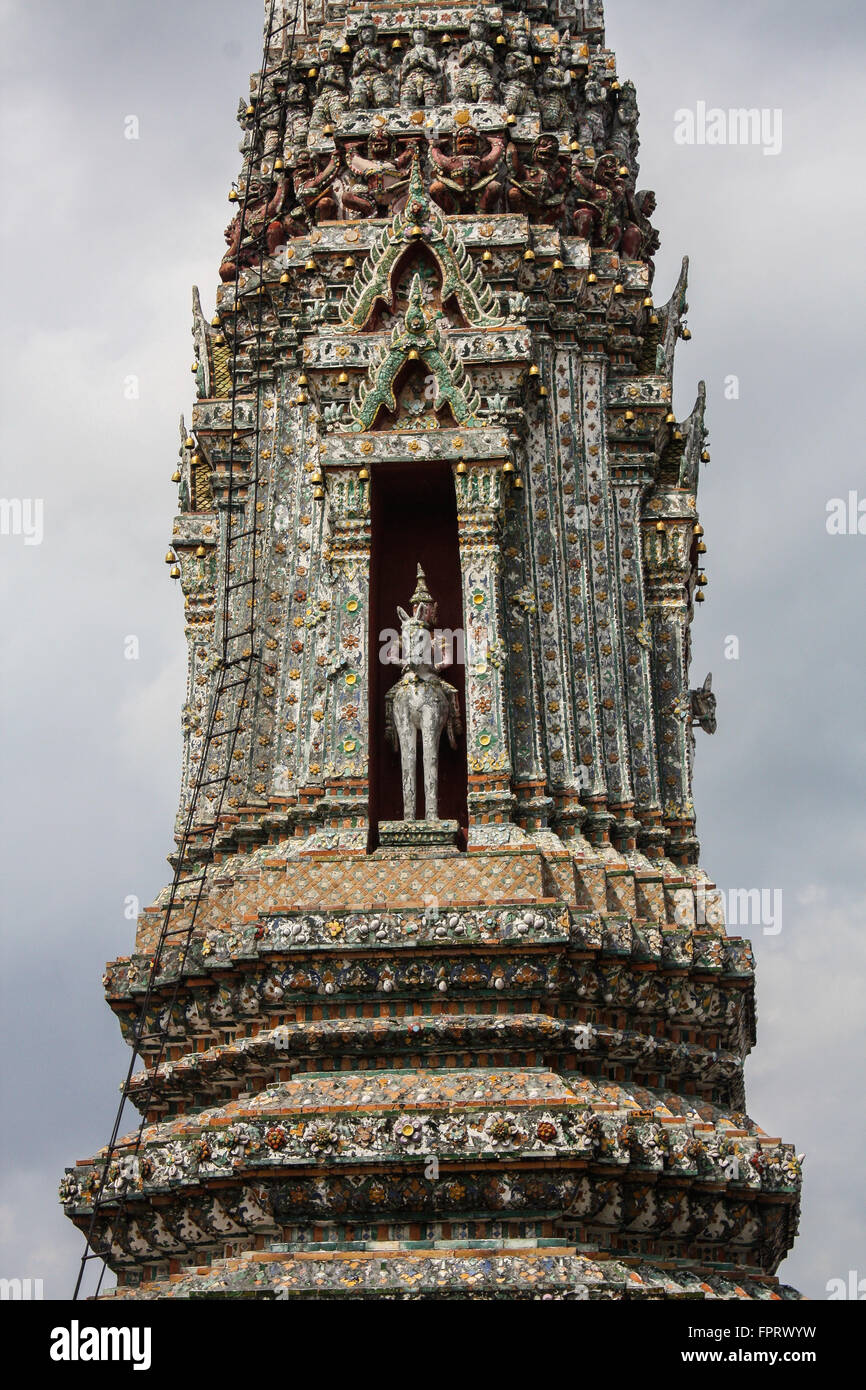Decorated spire hi-res stock photography and images - Alamy