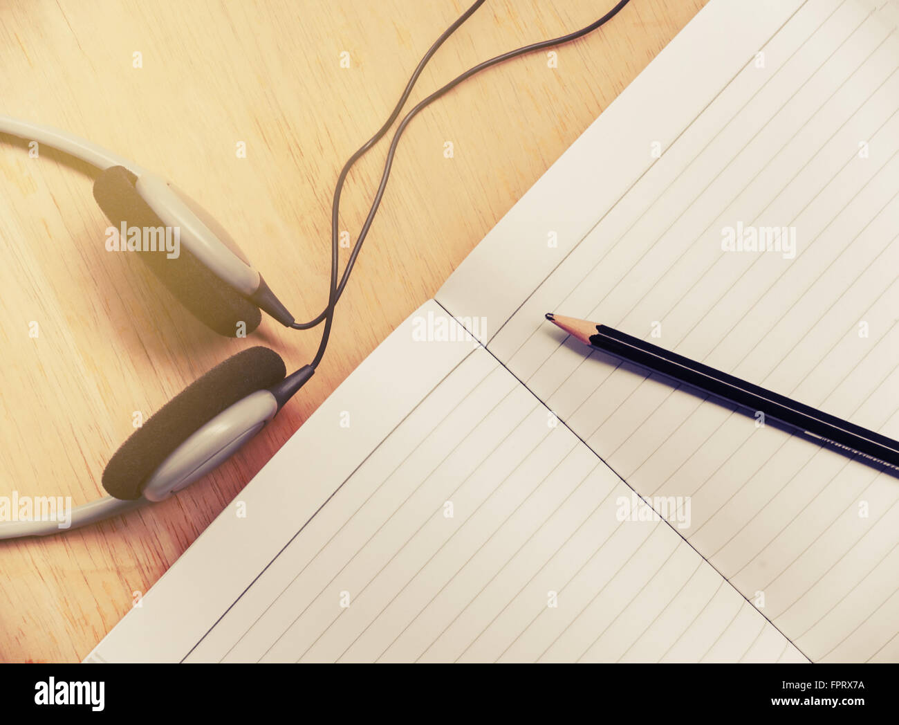 Classic composition hi-res stock photography and images - Alamy