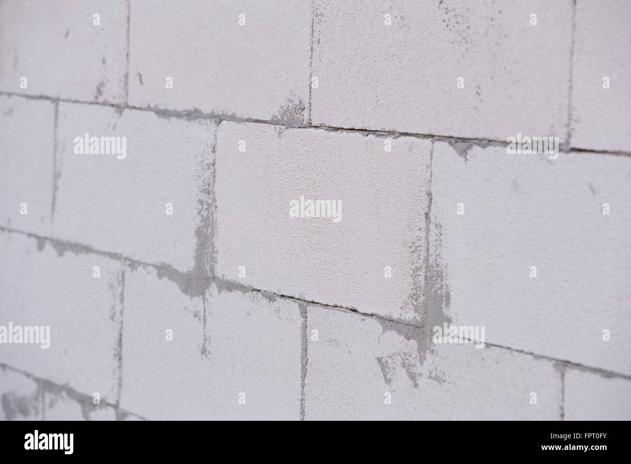 White concrete block wall hi-res stock photography and images - Alamy