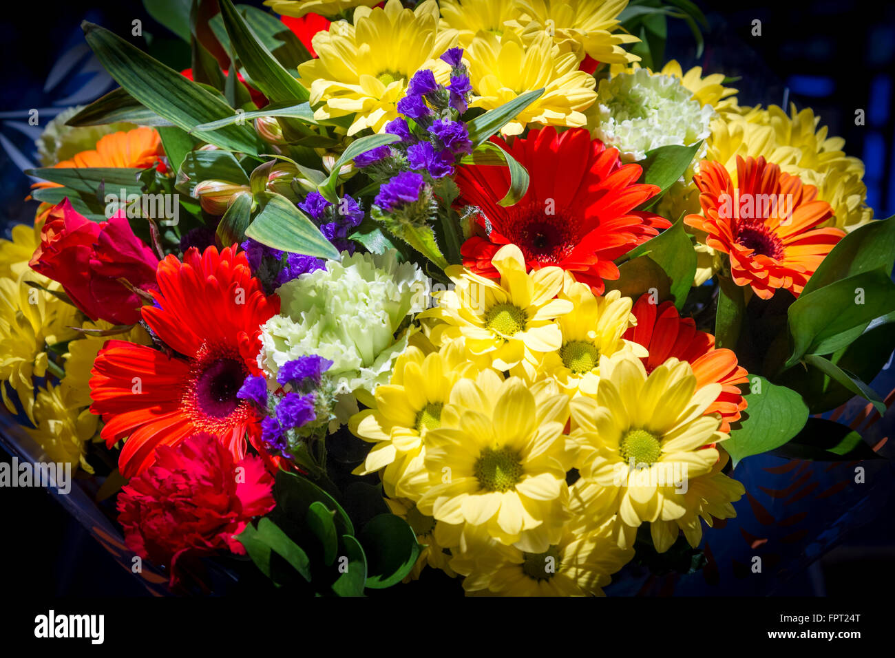 Bouquet of mixed flowers Stock Photo - Alamy