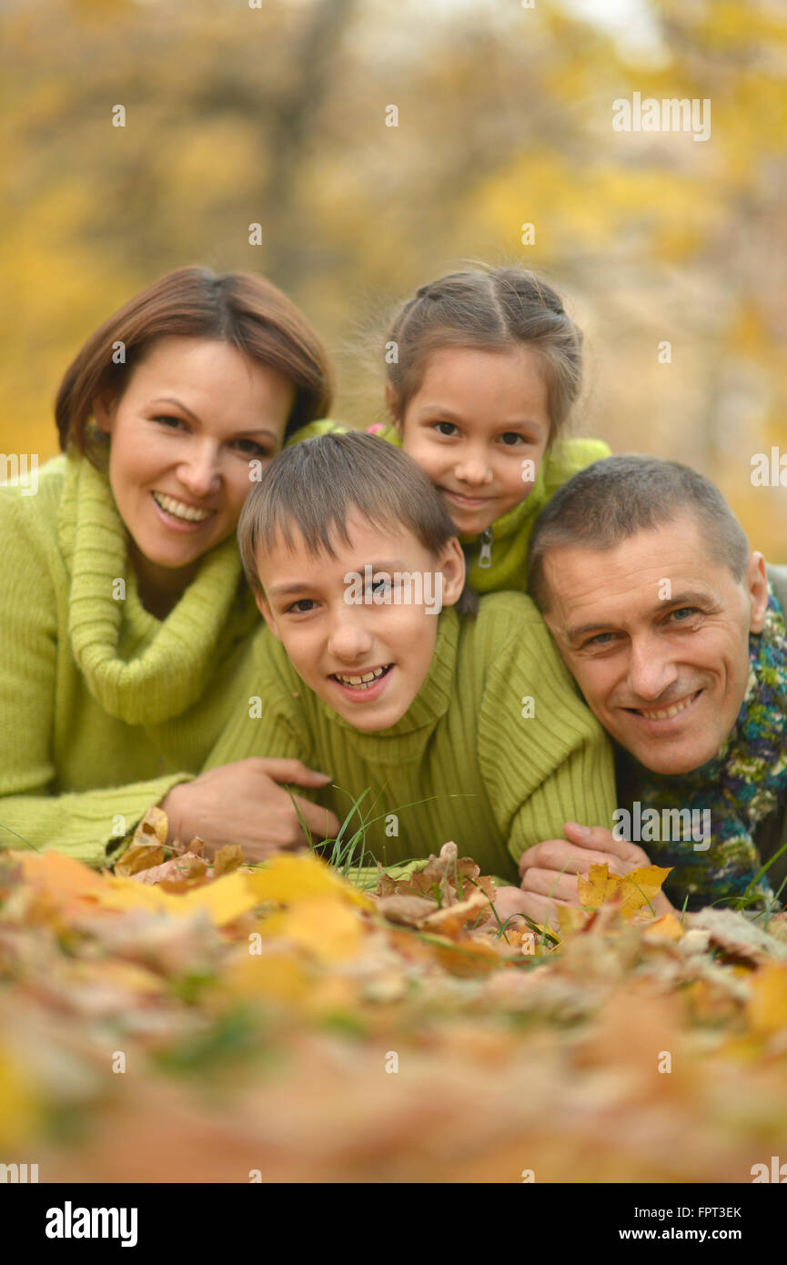 Happy smiling family Stock Photo - Alamy