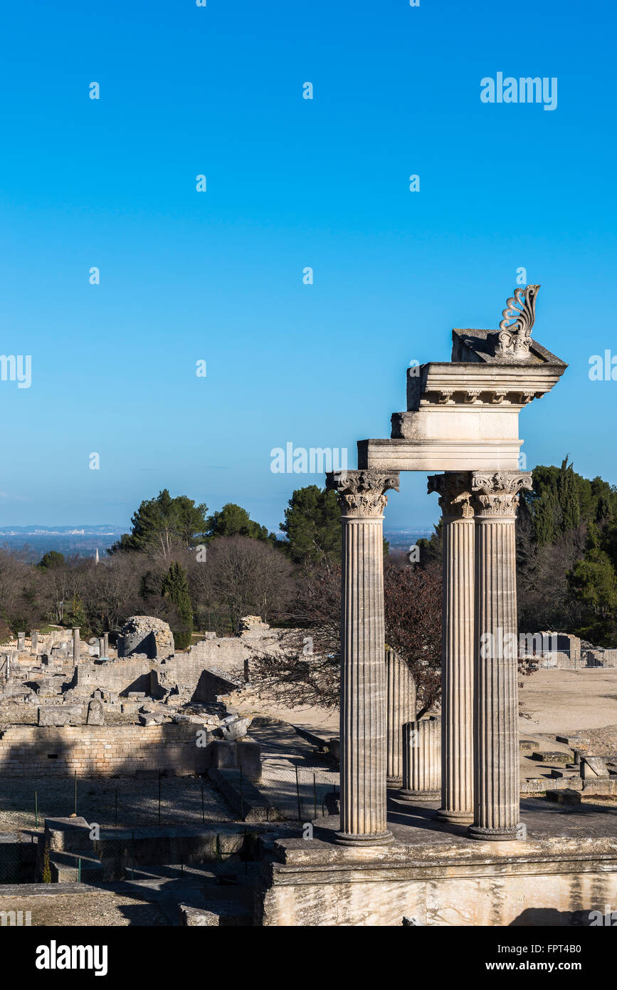 Ruines de Glanum ,Saint Rémy de Provence,Bdr france 13 Stock Photo - Alamy