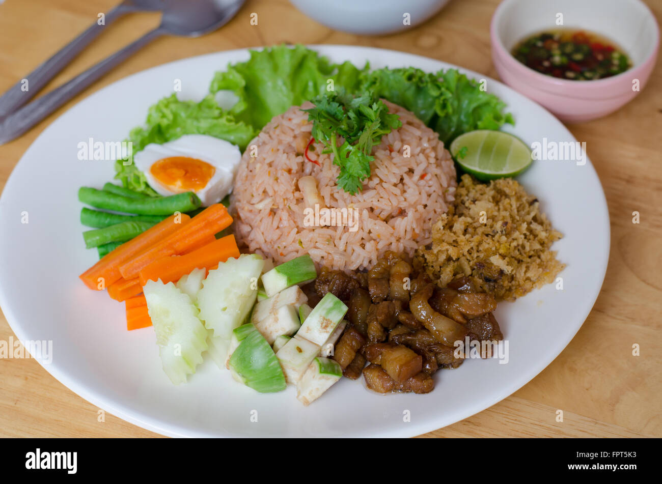 Fried rice with shrimp paste Stock Photo - Alamy