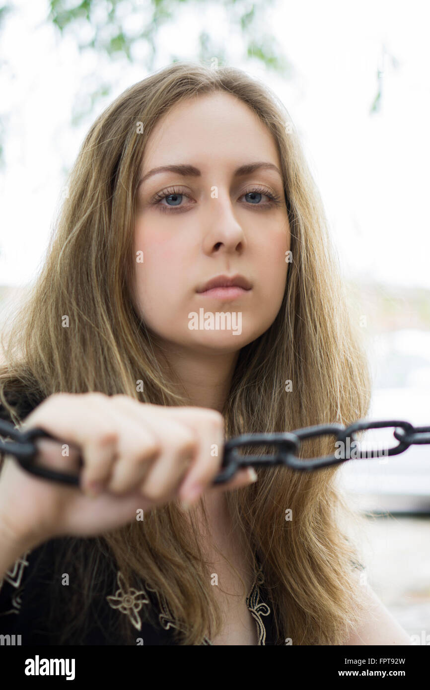 Chain of hands hi-res stock photography and images - Alamy