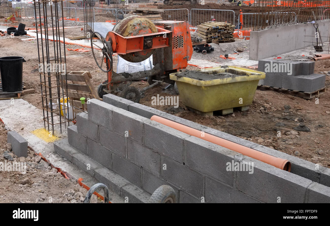 Substructure blockwall under construction February 2016 Stock Photo - Alamy