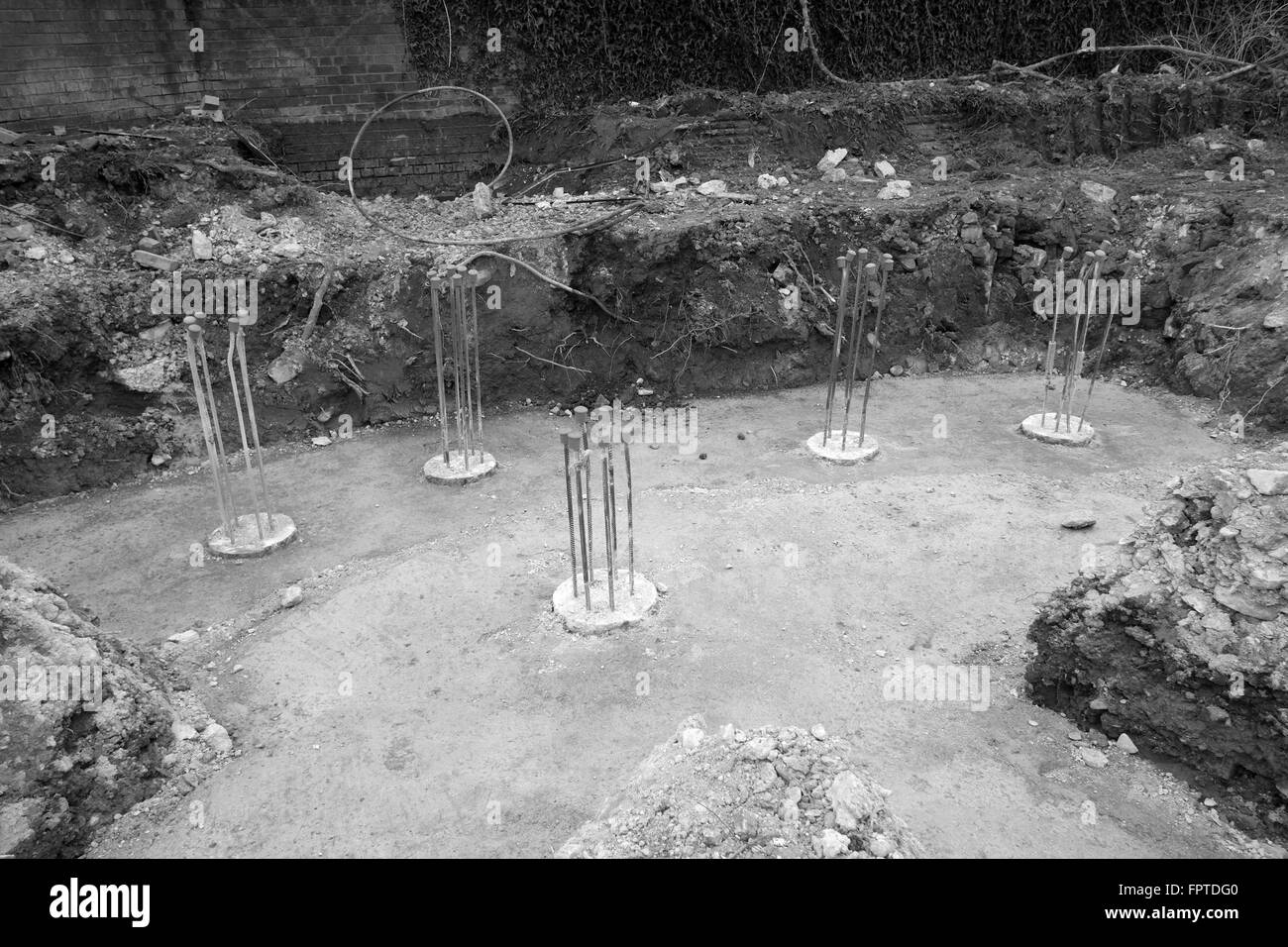 Concrete pile caps foundations hi-res stock photography and images - Alamy