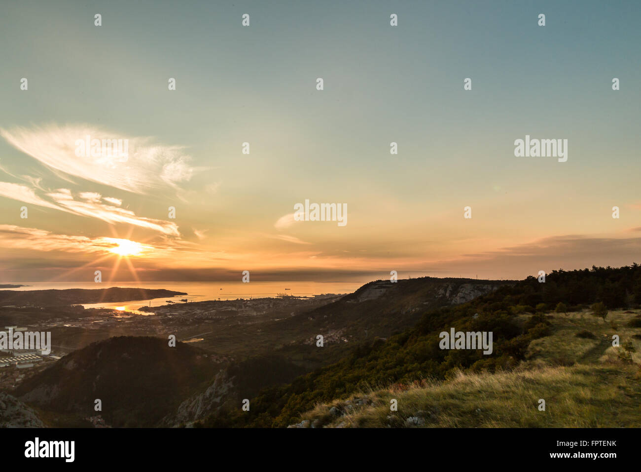 Sunset in the bay of Trieste from Val Rosandra Stock Photo - Alamy