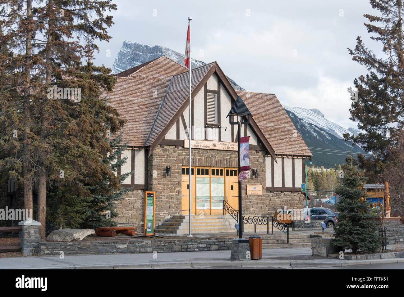 Banff tourist information hi-res stock photography and images - Alamy