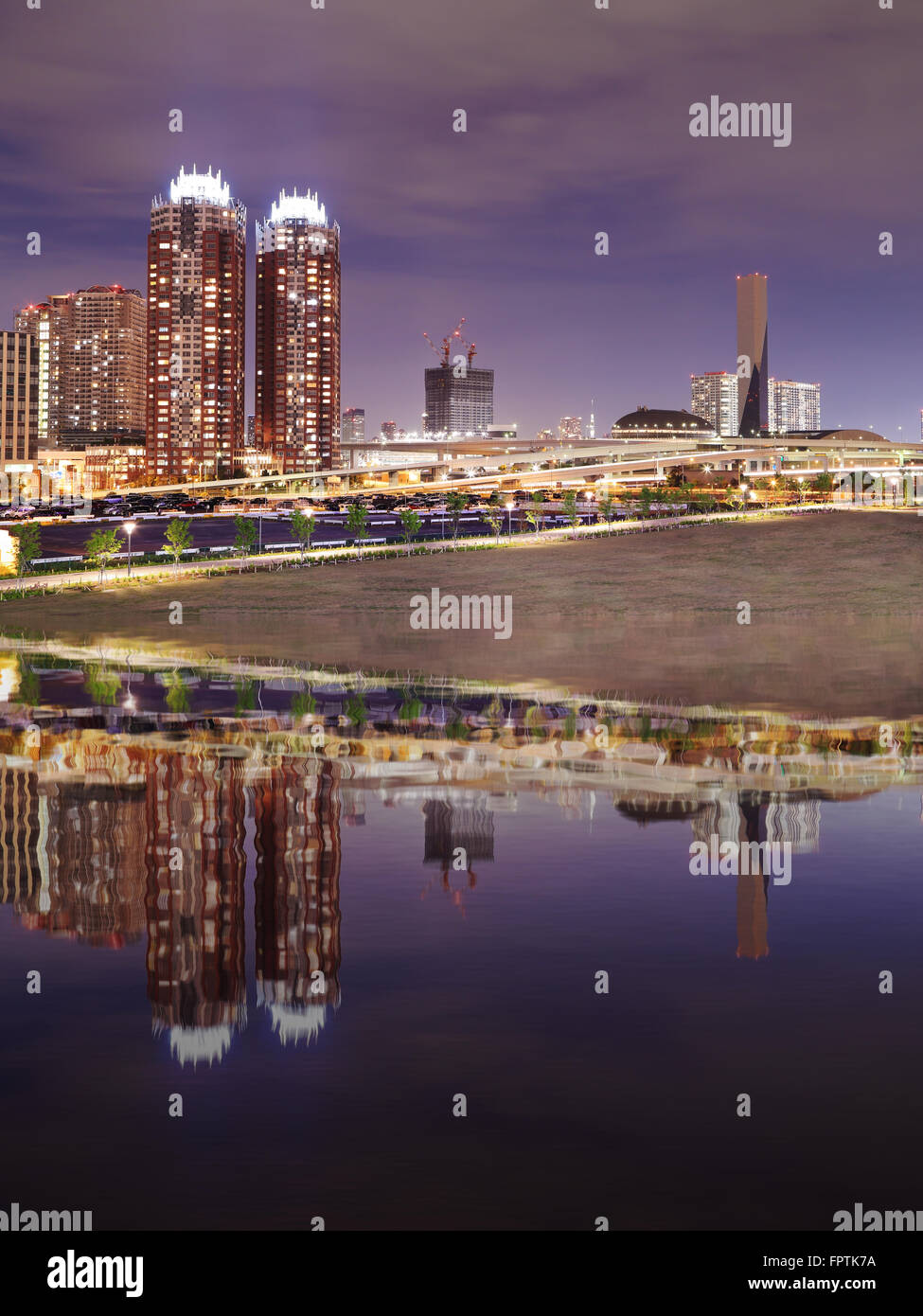 Reflex buildings hi-res stock photography and images - Alamy