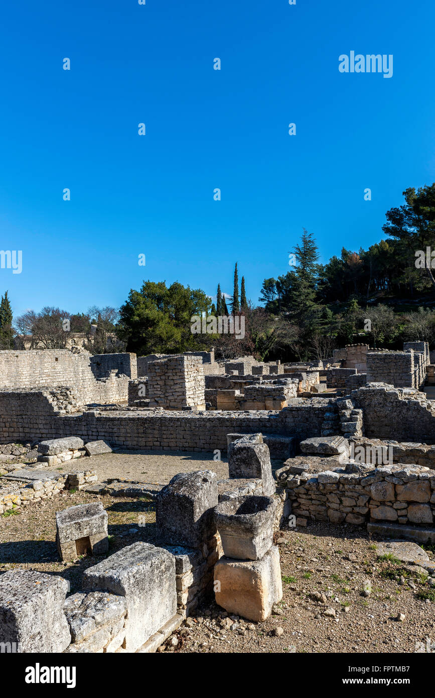 Ruines de Glanum ,Saint Rémy de Provence,Bdr france 13 Stock Photo - Alamy