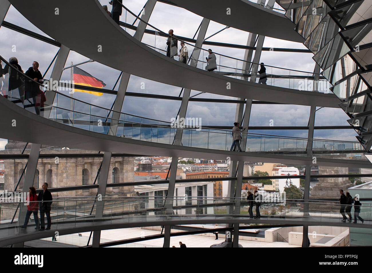 Mirrored cone inside the Reichstag Dome, in the german parlament ...