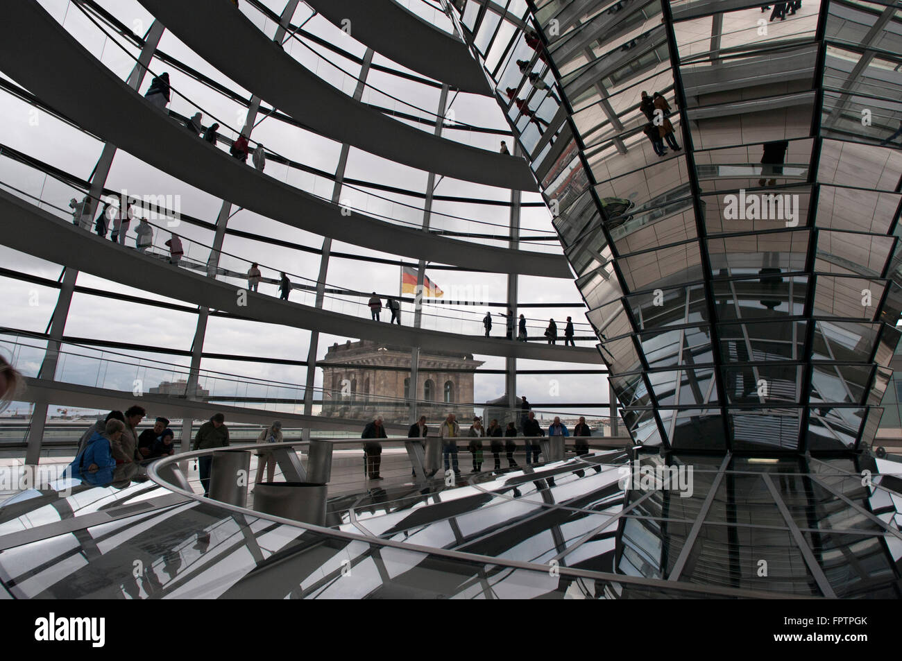 Mirrored cone inside the Reichstag Dome, in the german parlament ...