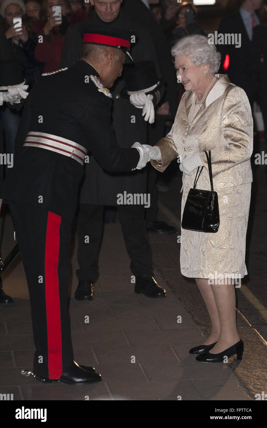 Hrh queen elizabeth young hi-res stock photography and images - Alamy